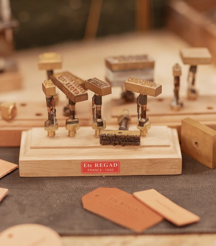 Accessoires pour le travail du cuir | Regad
